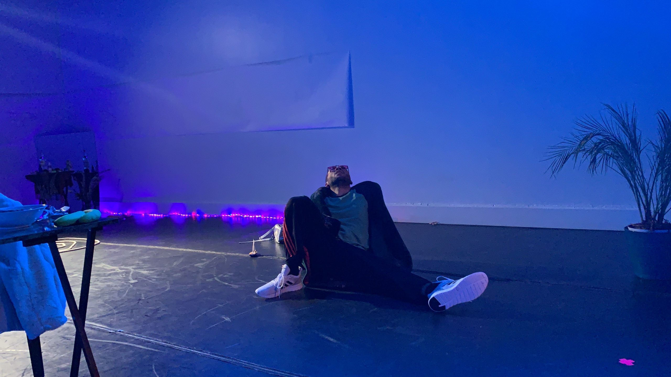 Prendre place Série de performances (annulée) — MAI | Montréal, arts ...